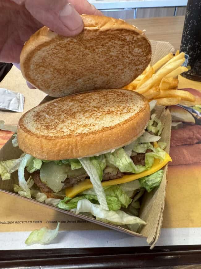 32 Fast Food Fails That Should’ve Never Left The Drive-Thru
